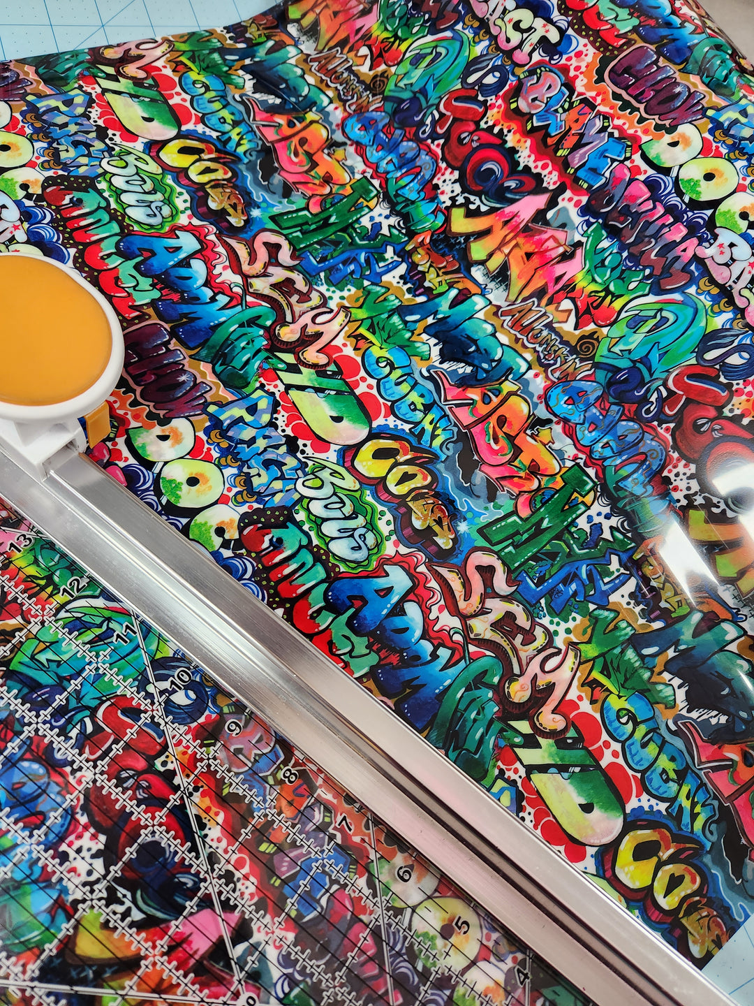 20" Grafitti Flex Pattern – Overflow Vinyl